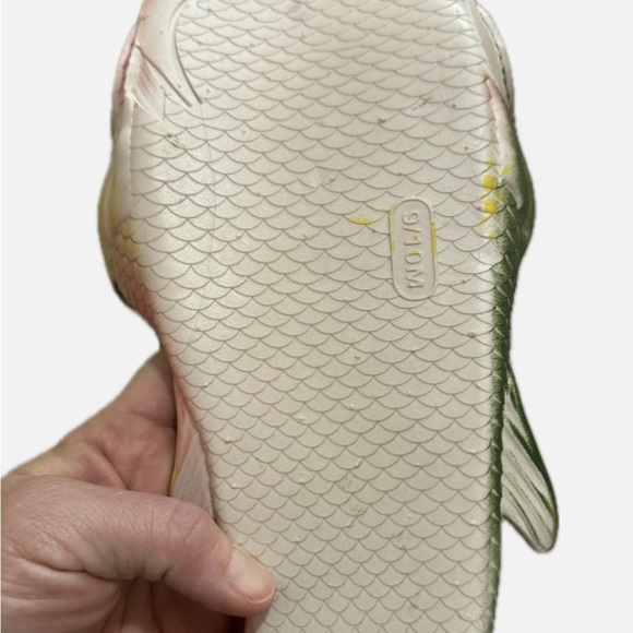 Rviers edge | Shoes | Nwt Fish Slippers Flip Flops House Shoes | Poshmark